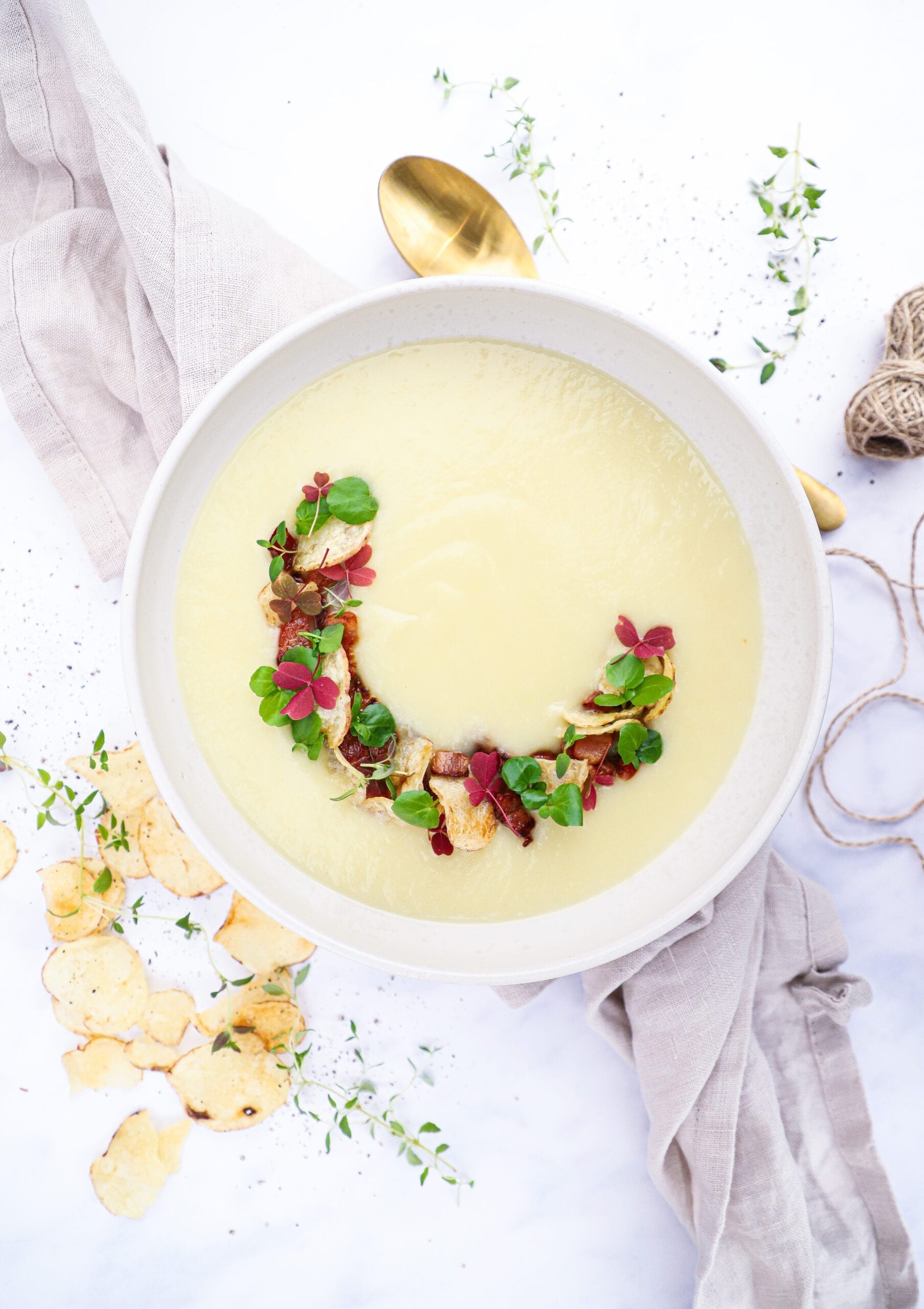 Kartoffel porre suppe - Opskrift på kartoffelsuppe med porrer